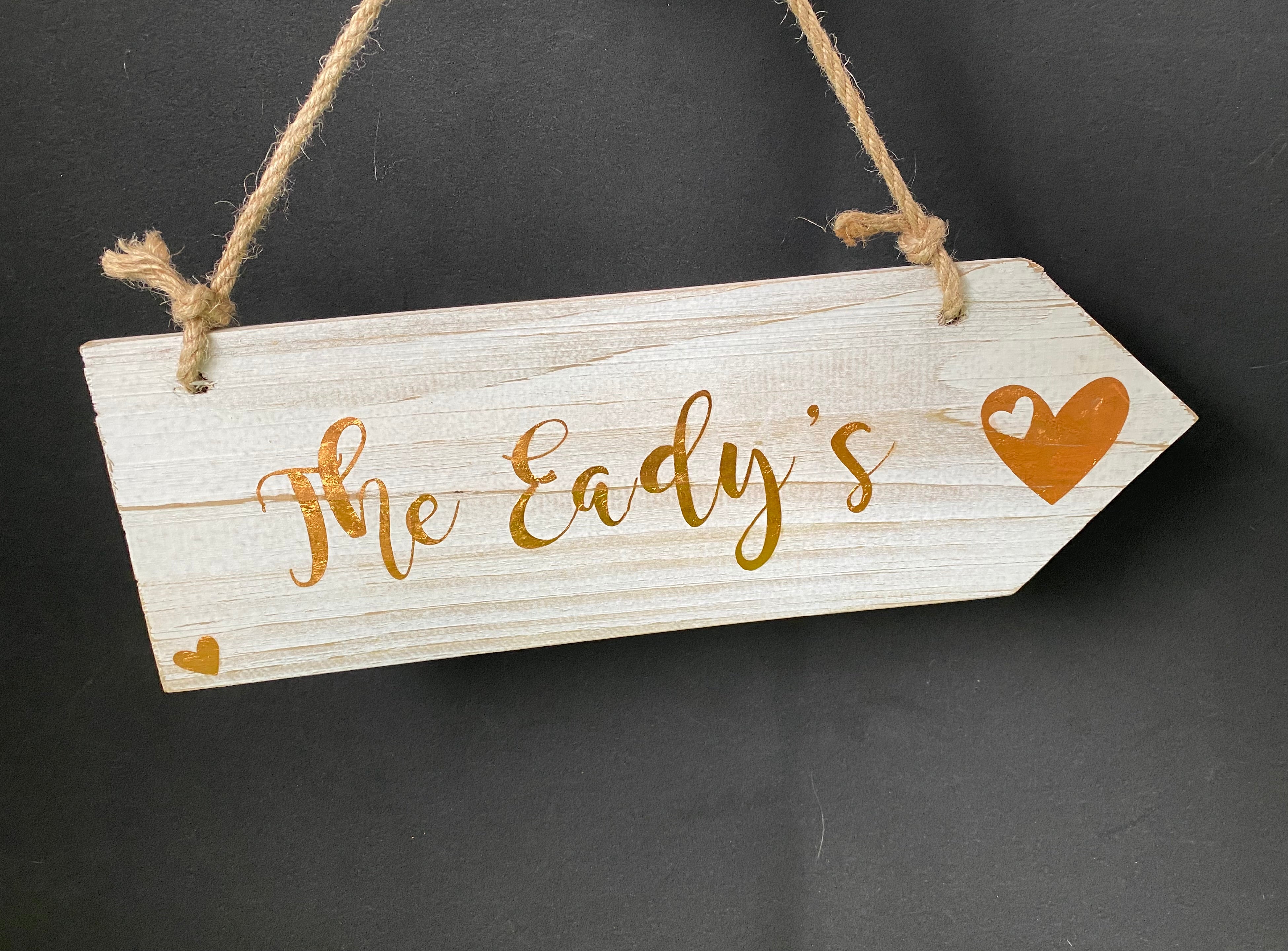 Rustic Arrow Plaque Sign – Customised by Charlotte